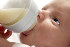 Soorten flesvoeding | Kind en Gezin